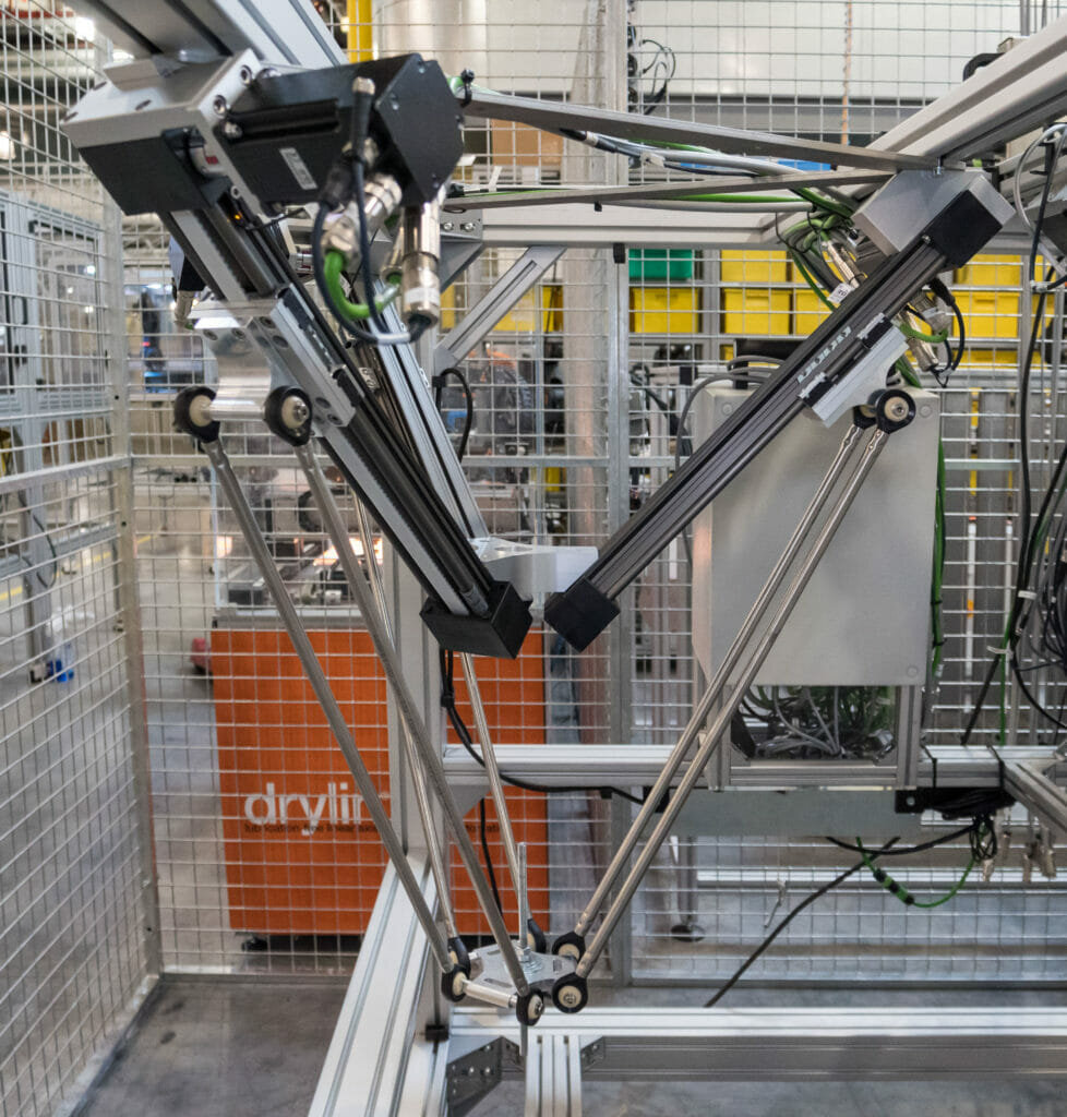 Video of the Week – drylin delta robot: build or buy - Engineering Update